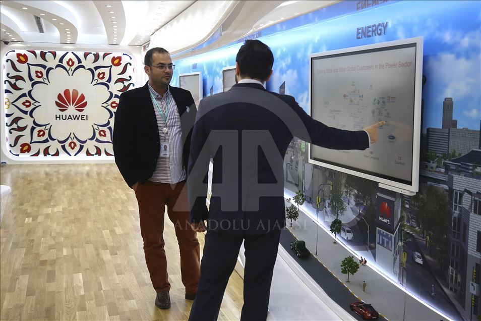 Istanbul becomes Huawei's technological base - Anadolu Ajansı