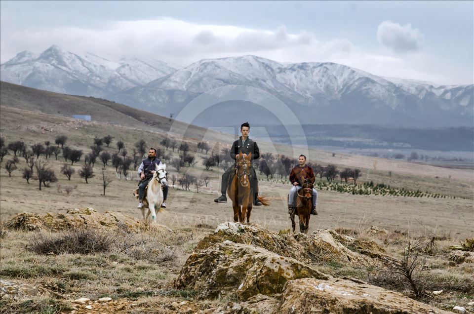 The bond between Crimean Tatars and Horses - Anadolu Ajansı