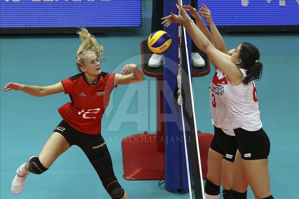 Turkey vs Germany - FIVB Volleyball Nations League - Anadolu Ajansı