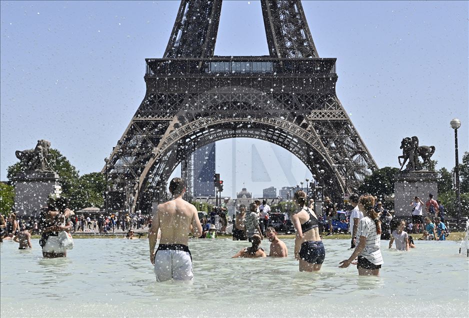 Weather in Paris - Anadolu Ajansı
