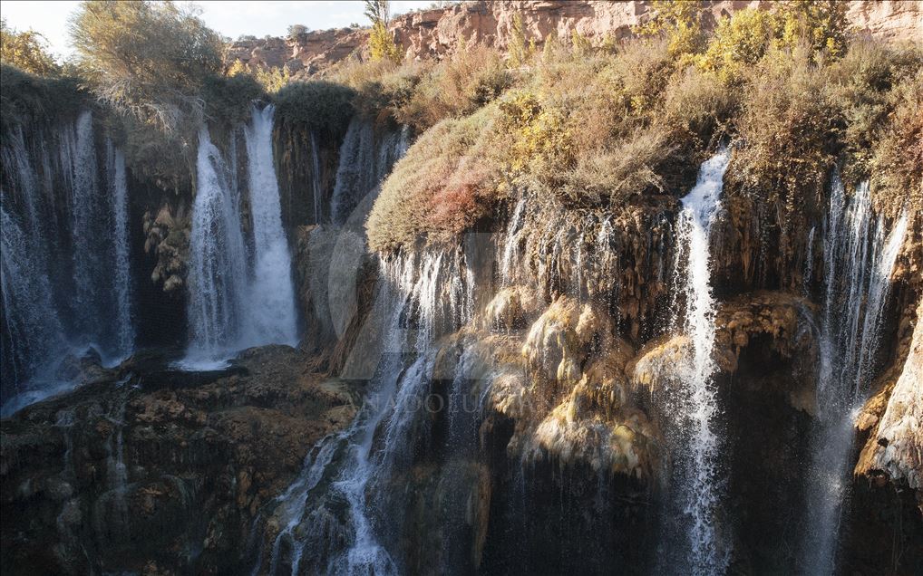 Autumn beauty in Goksu Waterfall - Anadolu Ajansı