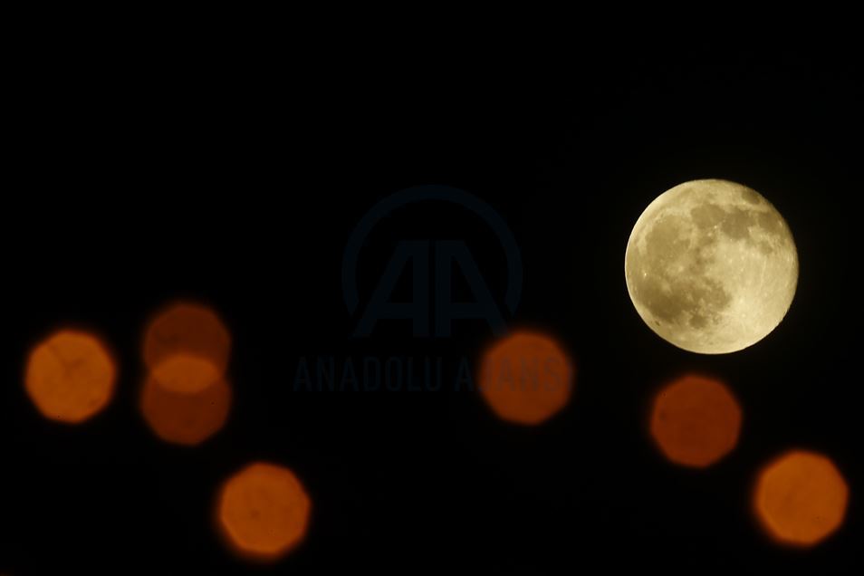Full moon in Moscow - Anadolu Ajansı