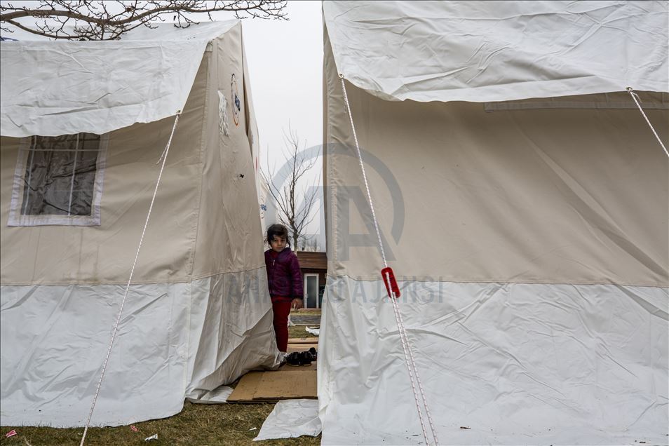 Tents built for earthquake victims in Elazig - Anadolu Ajansı