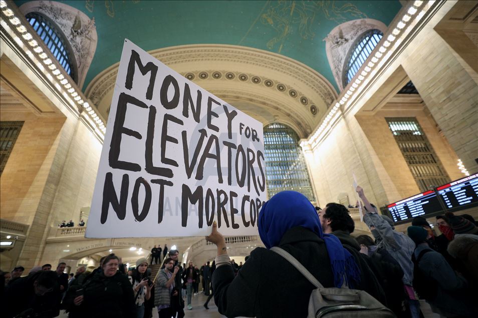 Subway Protest Takes Over Grand Central, Midtown Streets in NYC ...