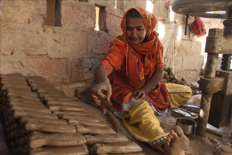 Mujeres pakistaníes previo al Día Internacional de la Mujer - Anadolu ...