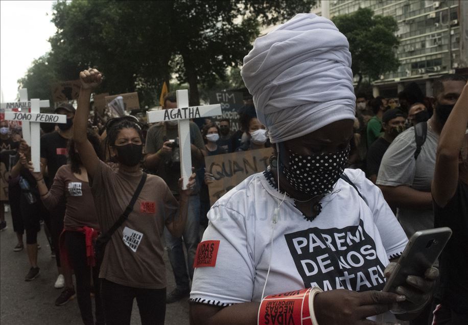 Anti-racism protest in Brazil - Anadolu Ajansı