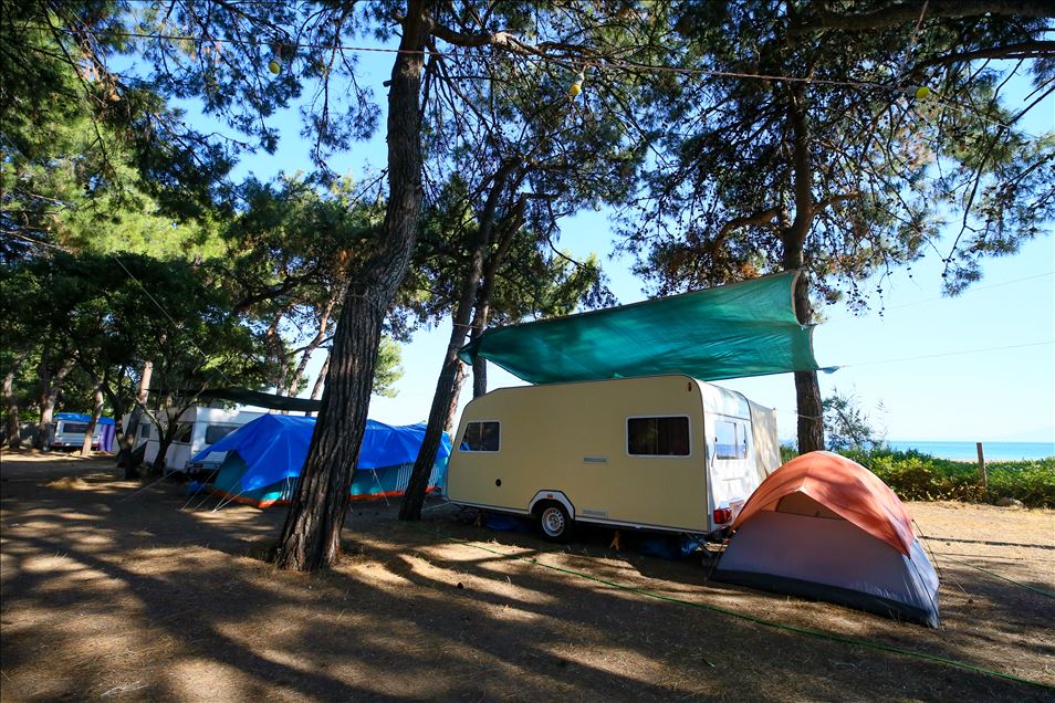 Caravan camping in western Turkey - Anadolu Ajansı