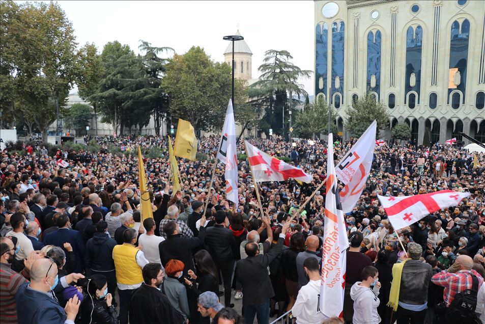 Thousands of Demonstrators demand early election in Tbilisi - Anadolu ...