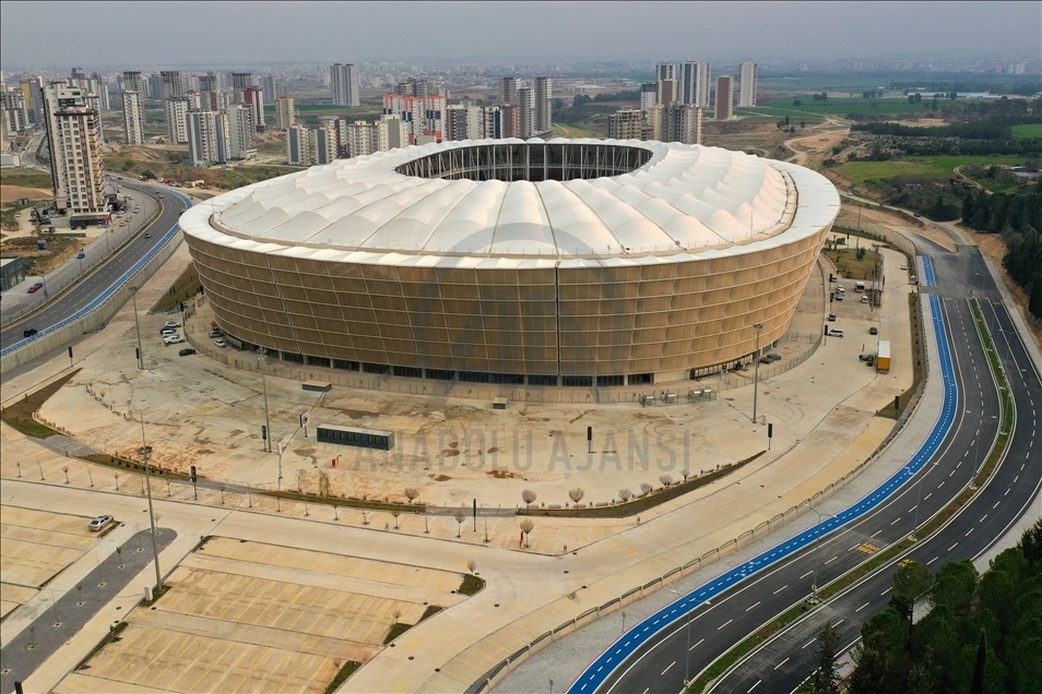 Yapımı tamamlanan Yeni Adana Stadı kapılarını açıyor - Anadolu Ajansı