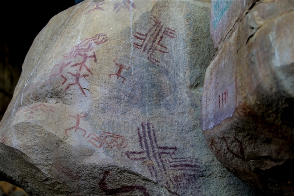 Indigenous pictographs art is hidden at the top of the Mogoticos river ...