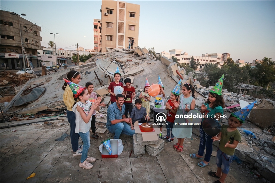 Palestinian child's birthday celebrated near debris of former house ...