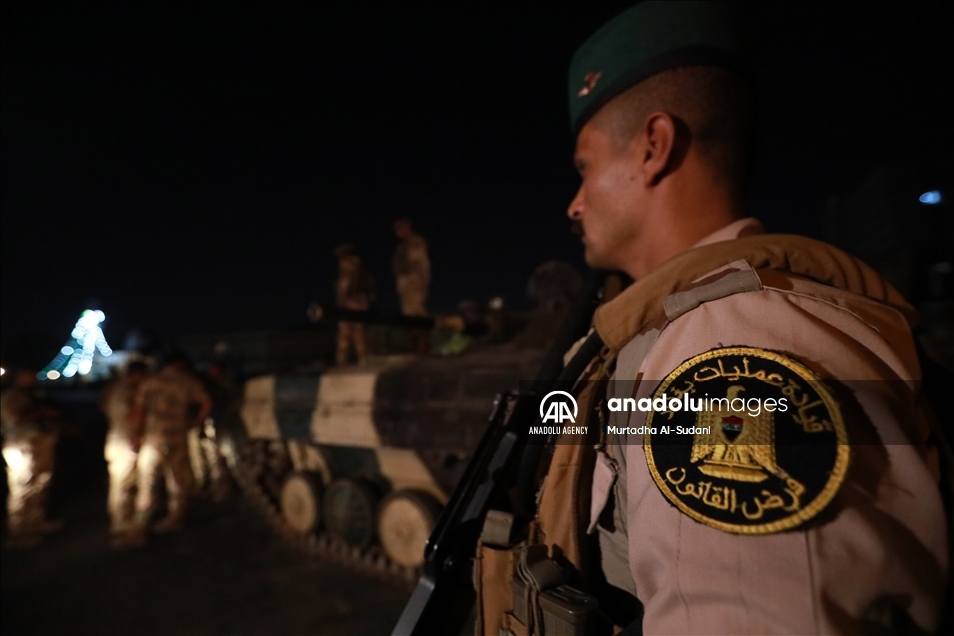 Hashd al-Shaabi militia in Iraq raids Green Zone in Baghdad - Anadolu ...