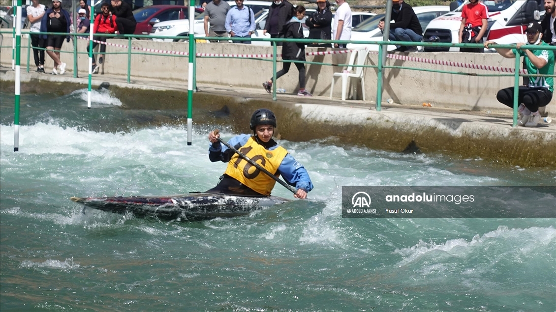 Akarsu Kano Slalom Türkiye Kupası yarışları Artvin'de sona erdi ...