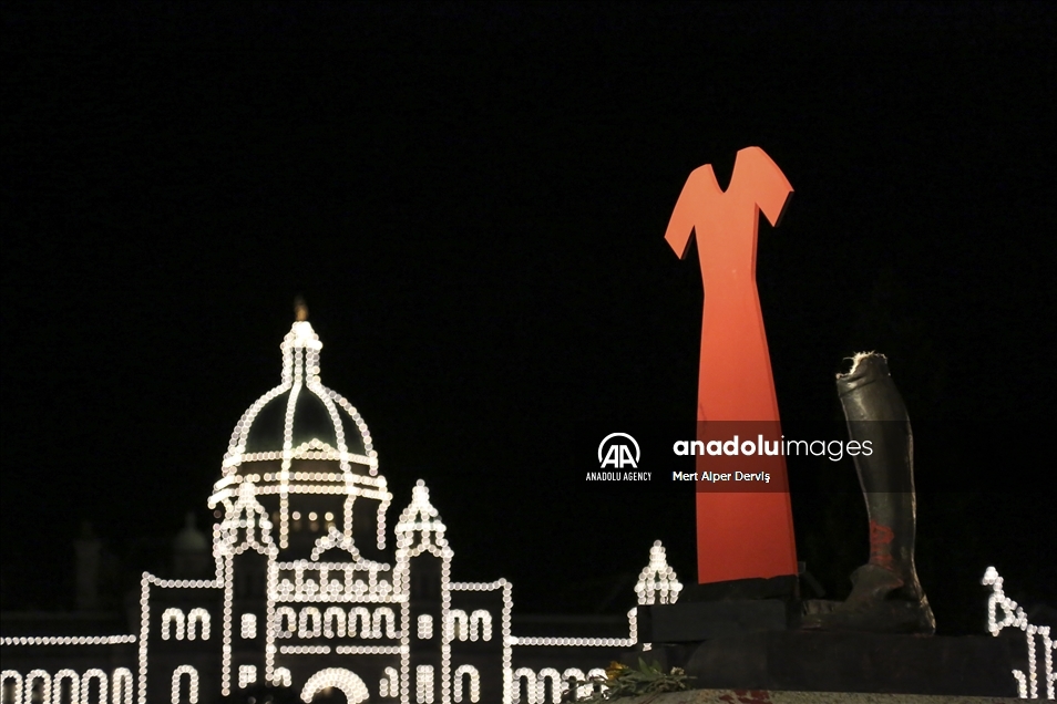 Captain Cook statue in Victoria pulled down - Anadolu Ajansı