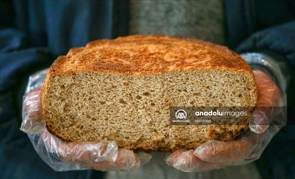 Germiyan ekmeğinin sırrı asırlık mayasında saklı