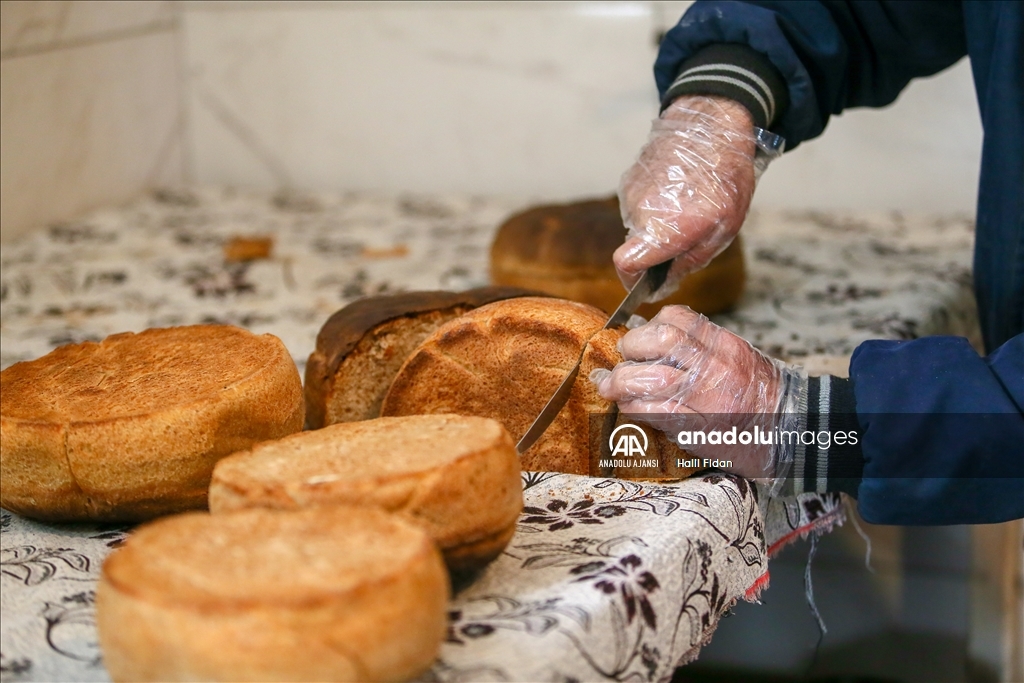Germiyan ekmeğinin sırrı asırlık mayasında saklı