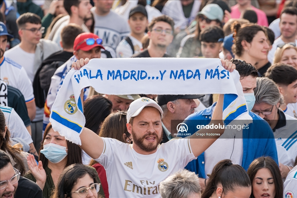 Real Madrid, 35. şampiyonluğunu taraftarlarıyla kutladı - Anadolu Ajansı