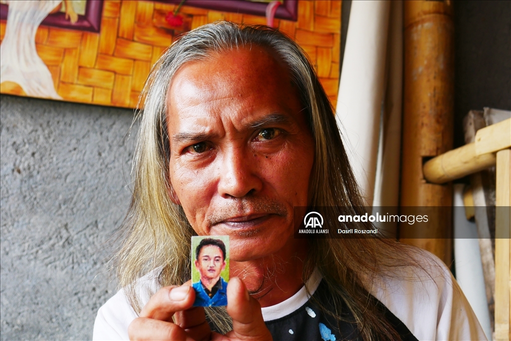 Endonezya'da ünlü karakterlerin mini resimleri - Anadolu Ajansı