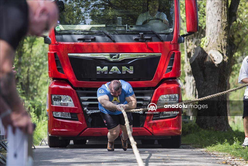 Strongman Liga prvaka: Najjači ljudi na svijetu takmičili se u Sarajevu