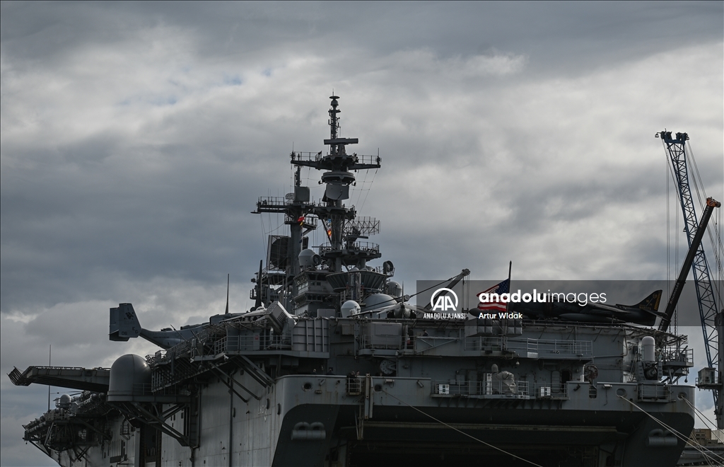 ABD donanmasının 'USS Gunston Hall' gemisi Polonya'da - Anadolu Ajansı