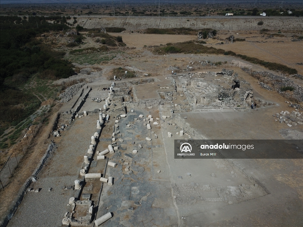 Epiphaneia Antik Kenti'nde "Takvimler Mozaiği" bulundu - Anadolu Ajansı