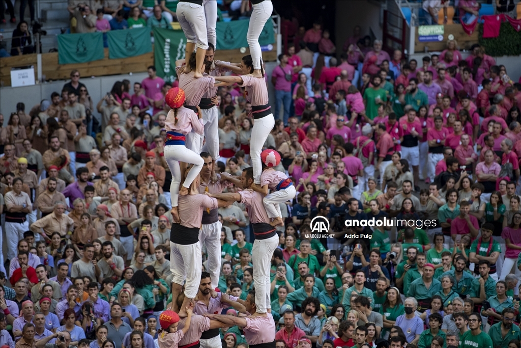 28th edition of the 'human towers' ('castells') competition in ...