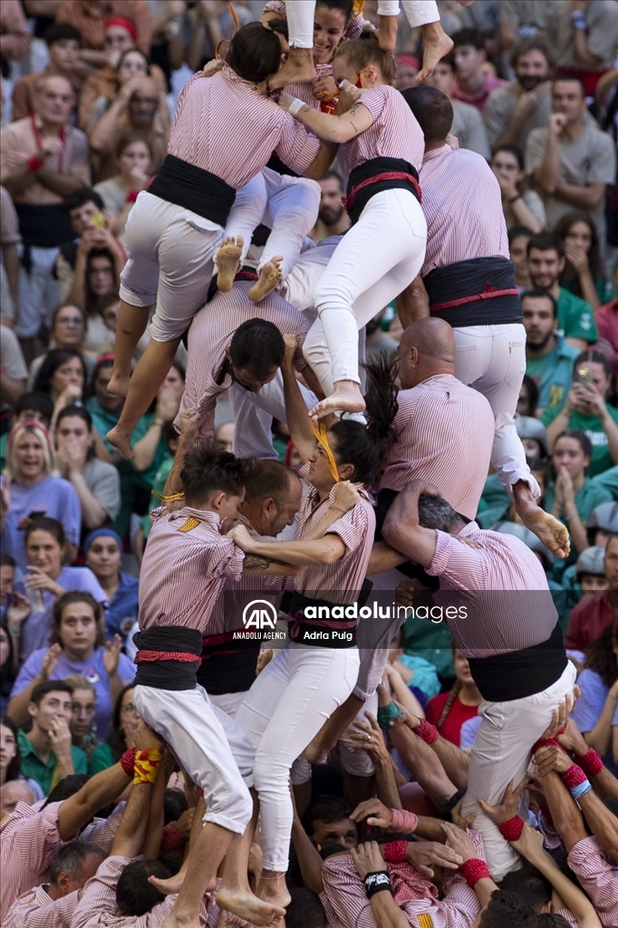 28th edition of the 'human towers' ('castells') competition in ...