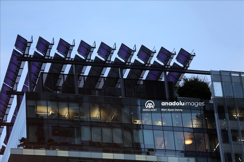 Vancouver’s LEED Platinum certified office tower - Anadolu Ajansı