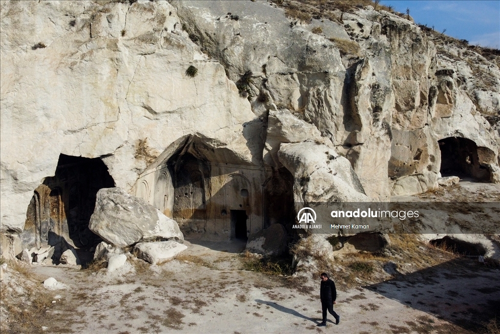 Mahkemeağacin'deki Bizans dönemi kaya yerleşimi restorasyonla korunacak ...