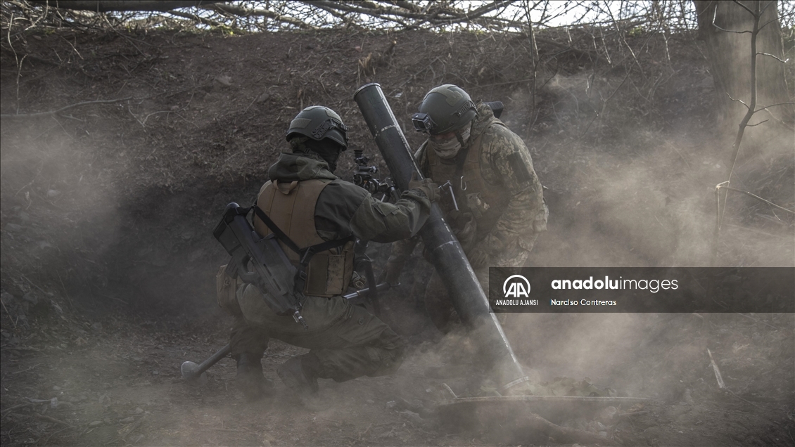 Toretsk cephe hattında askeri hareketlilik sürüyor - Anadolu Ajansı