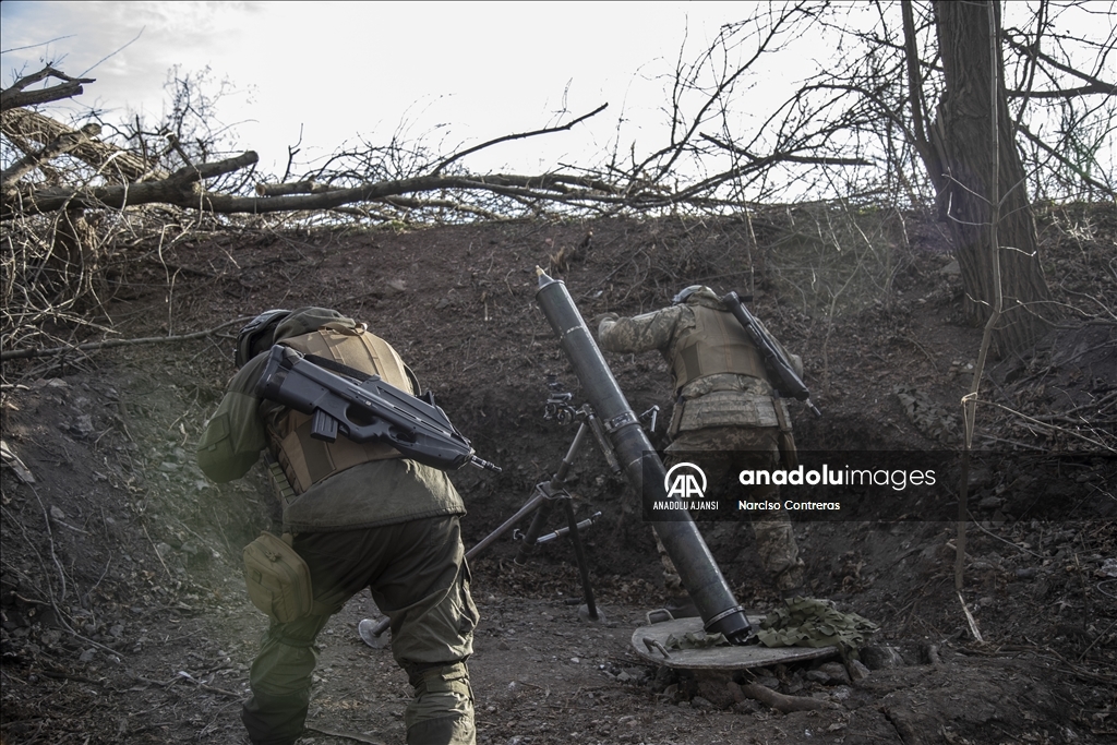 Toretsk cephe hattında askeri hareketlilik sürüyor - Anadolu Ajansı