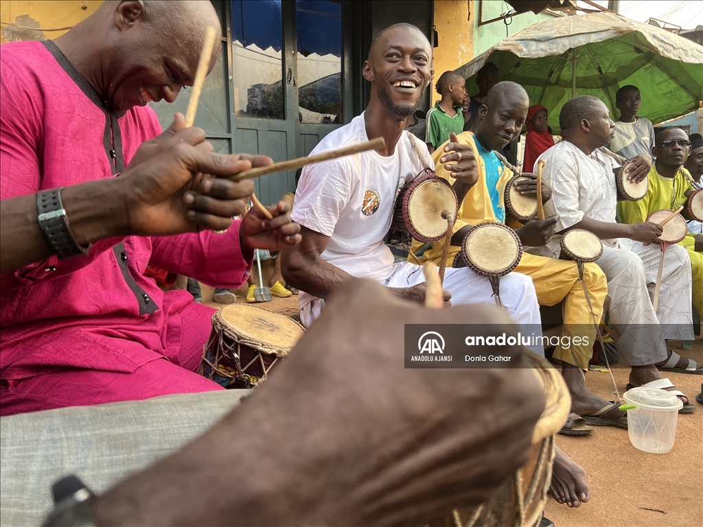 Orta Afrika'nın "konuşan davulu" kalangu - Anadolu Ajansı
