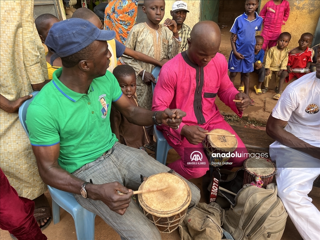 Orta Afrika'nın "konuşan davulu" kalangu - Anadolu Ajansı