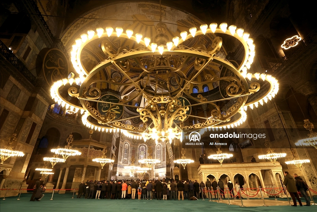 Peringatan Laylat al-Raghaib di Istanbul - Anadolu Ajansı