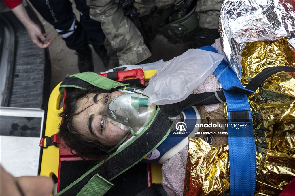 A woman rescued under rubble 177 hours after 7.7 Kahramanmaras ...