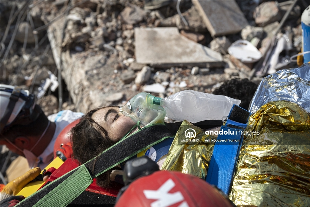 A woman rescued under rubble 177 hours after 7.7 Kahramanmaras ...