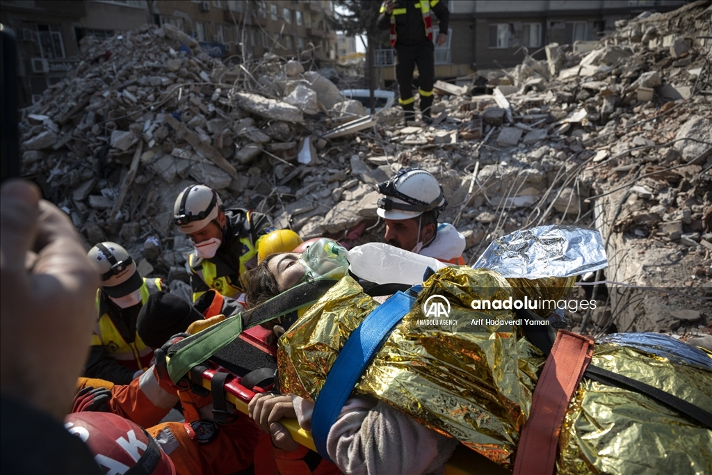 A woman rescued under rubble 177 hours after 7.7 Kahramanmaras ...