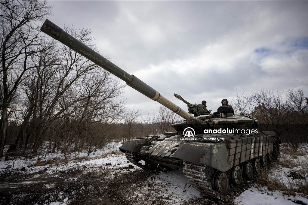 AA, sıcak çatışmanın sürdüğü Ugledar ve Marinka yakınlarındaki Ukrayna ...
