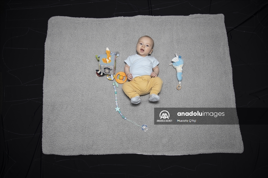 Ukrainian mothers pose with their babies born in shelters due to the ...