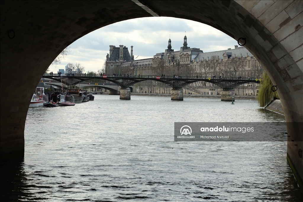 Paris'teki Sen Nehri olimpiyatlara hazırlanıyor - Anadolu Ajansı