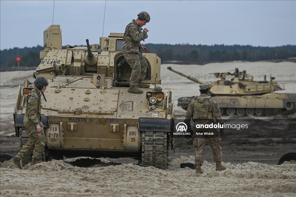 Nowa Deba'da ABD ve Polonya ordusundan ortak askeri tatbikat - Anadolu ...