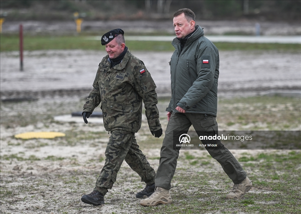 Nowa Deba'da ABD ve Polonya ordusundan ortak askeri tatbikat - Anadolu ...