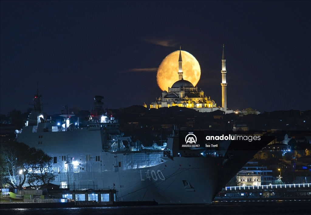 Full Moon appears over Istanbul - Anadolu Ajansı
