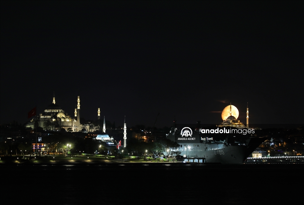 Full Moon appears over Istanbul - Anadolu Ajansı