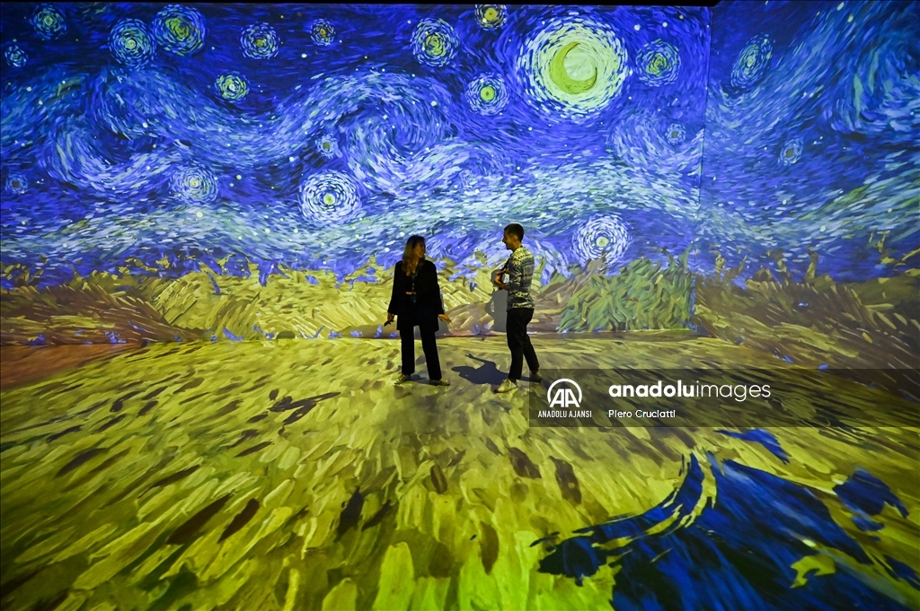İtalya'da 'Van Gogh Experience' sergisi öncesi basın gösterimi ...