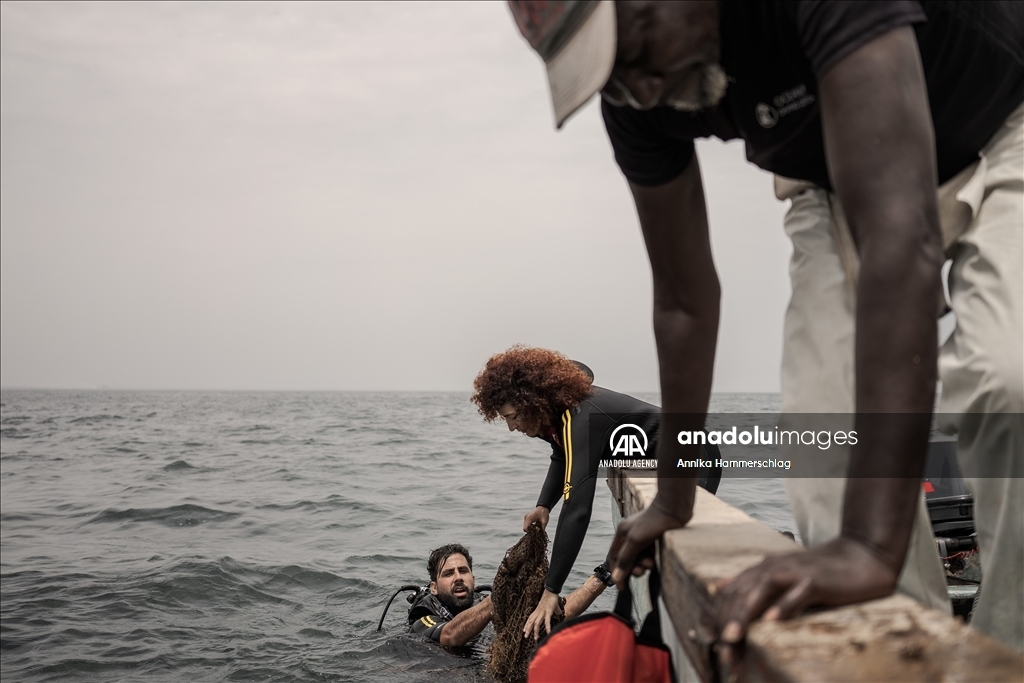 Cleaning of "ghost nets" in Senegal - Anadolu Ajansı