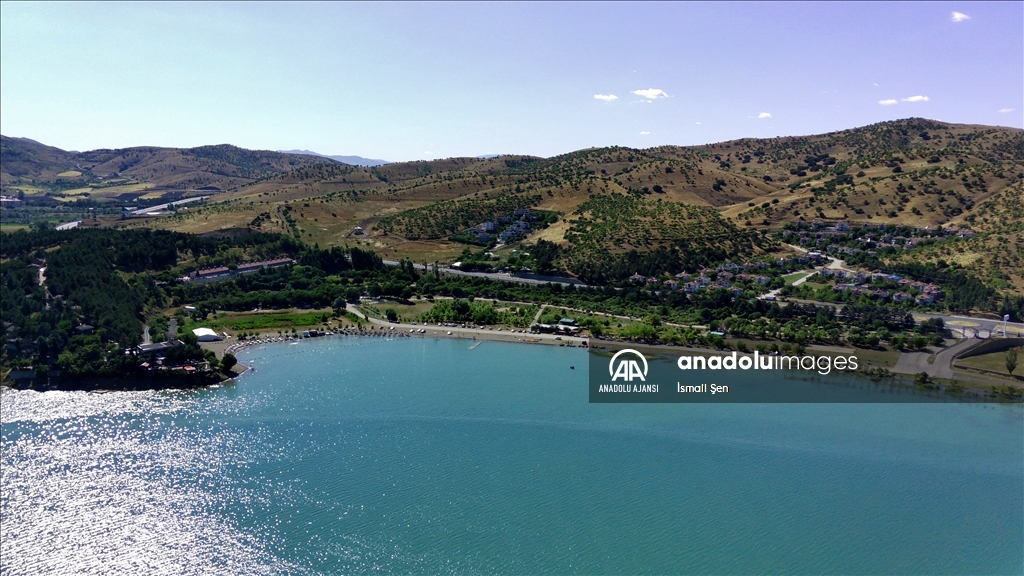 Hazar Gölü, bayramda tatilcilerin doğudaki tercihi olacak - Anadolu Ajansı