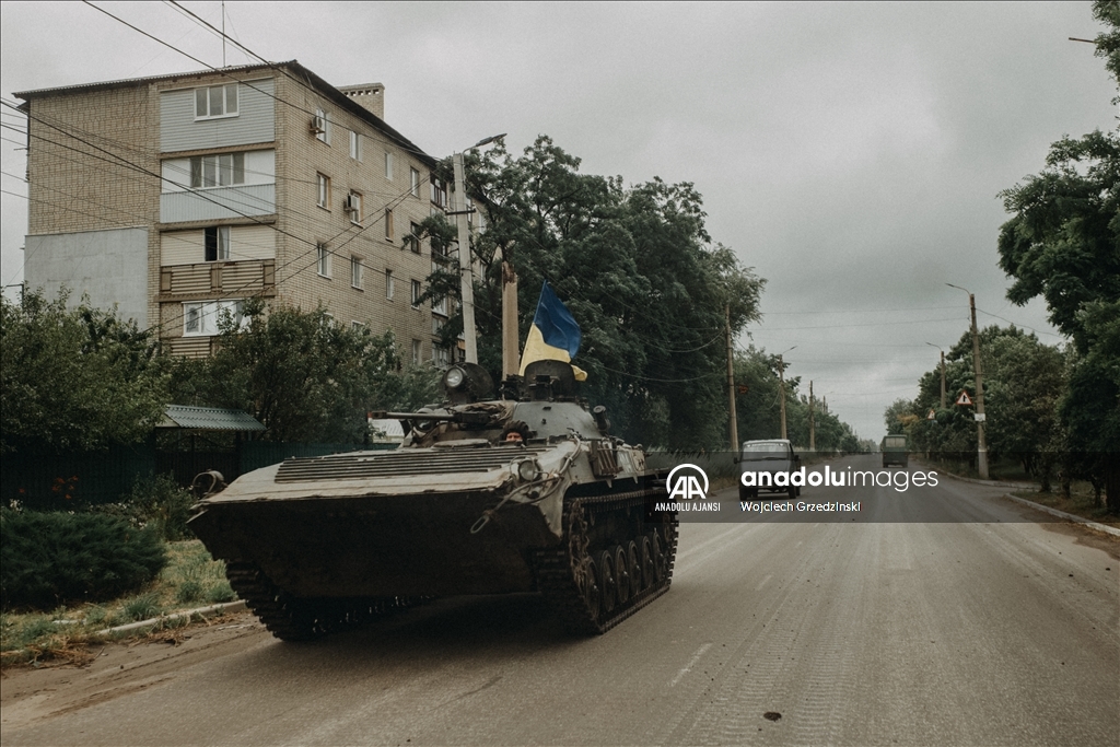 Ukrayna'nın Toretsk kentinde askeri hareketlilik sürüyor - Anadolu Ajansı