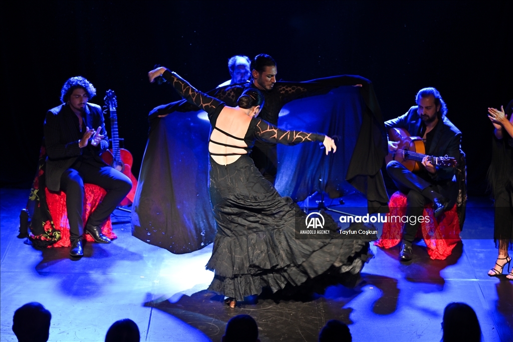 Authentic Flamenco show in San Francisco - Anadolu Ajansı