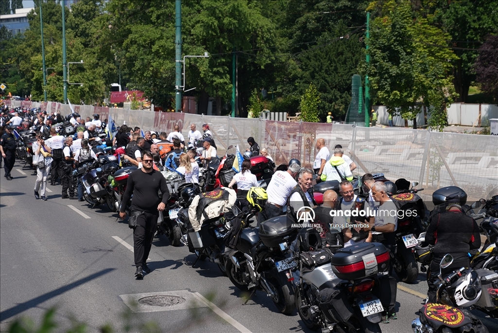 Convoy of motorcycles on road to Srebrenica - Anadolu Ajansı